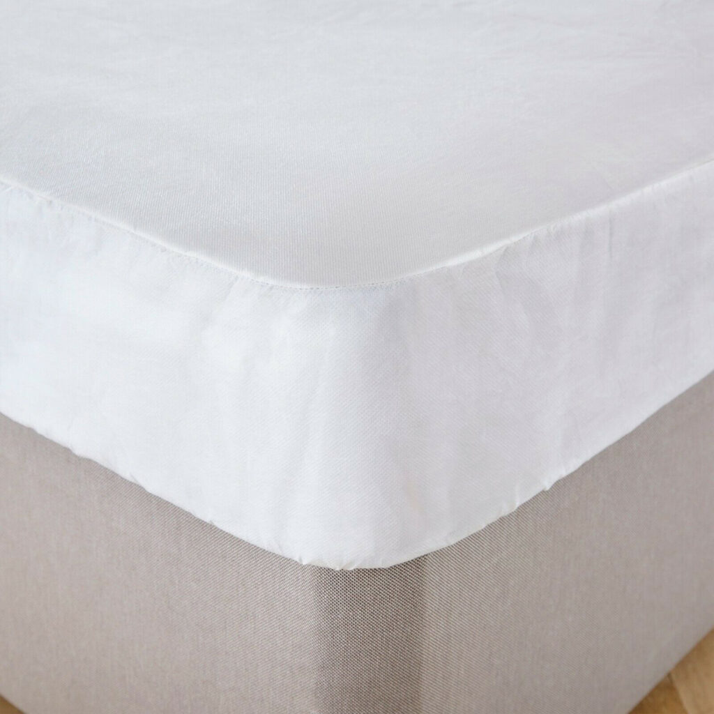 Silentnight Waterproof Double Mattress Protector - SeenItOnline.co.uk